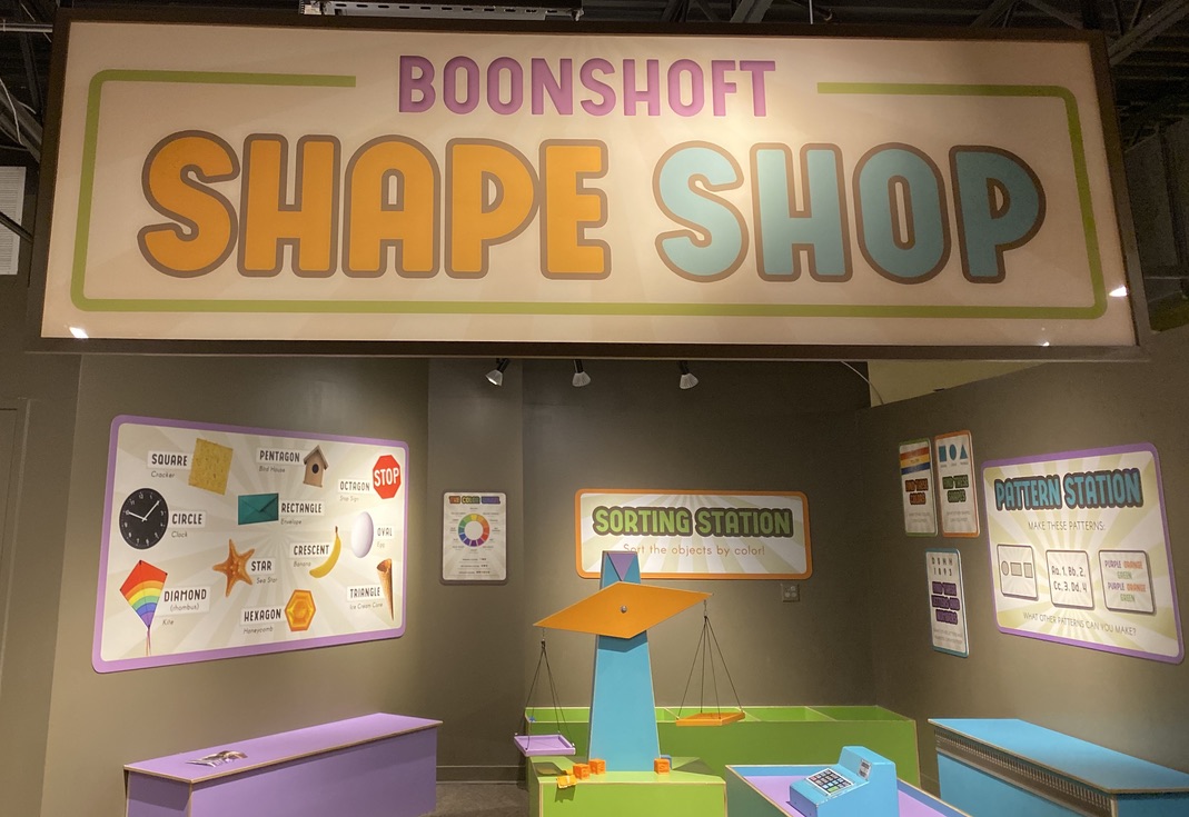 Boonshoft Museum of Discovery with kids | Seek Discover Learn